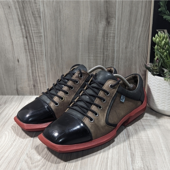 John Fluevog | Shoes | Fluevog Will Padded Gibson Shoes Mens Size 8 ...